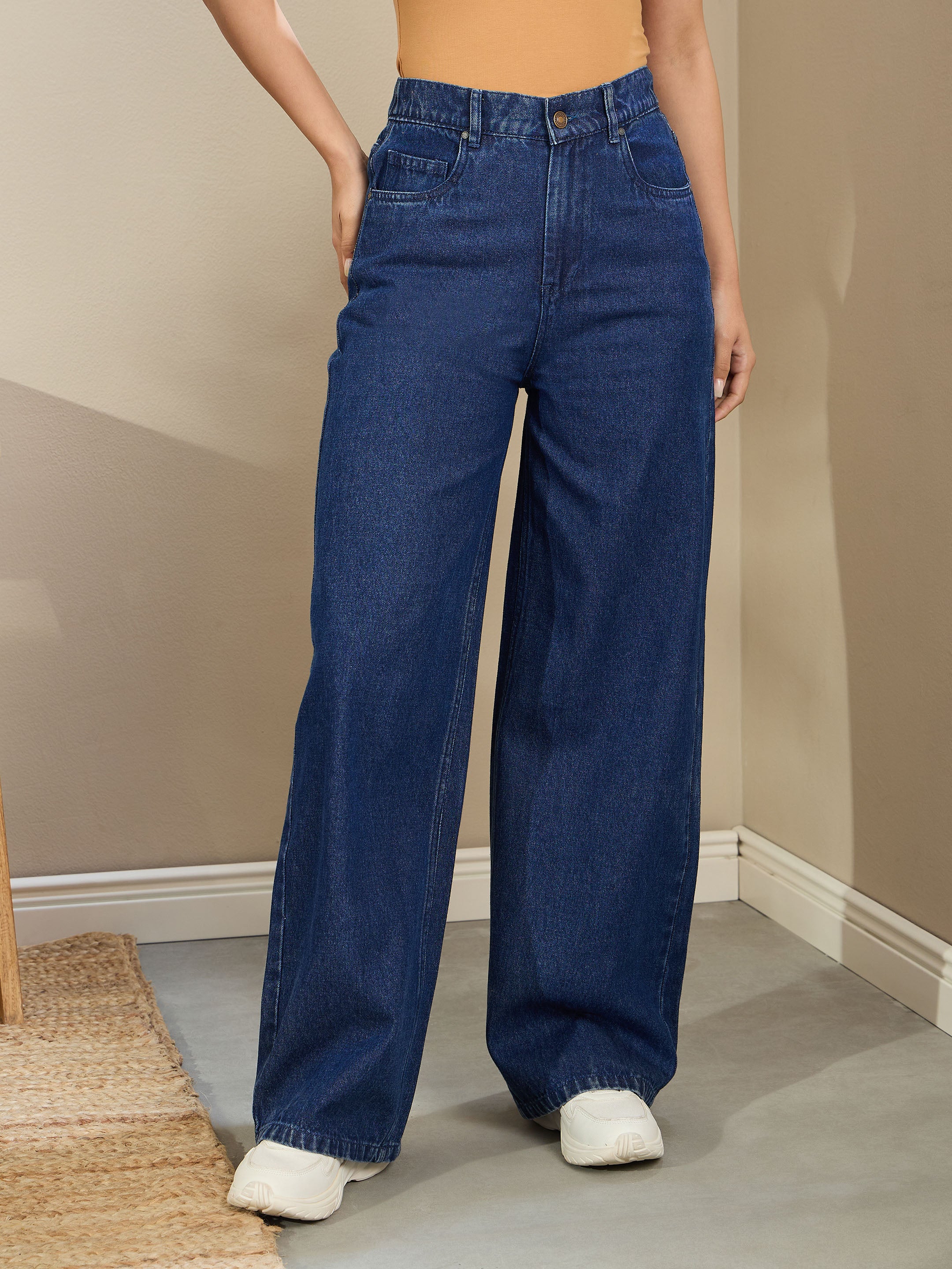 Buy Women Navy Blue Wash High Waist Straight Fit Jeans Online at Best ...