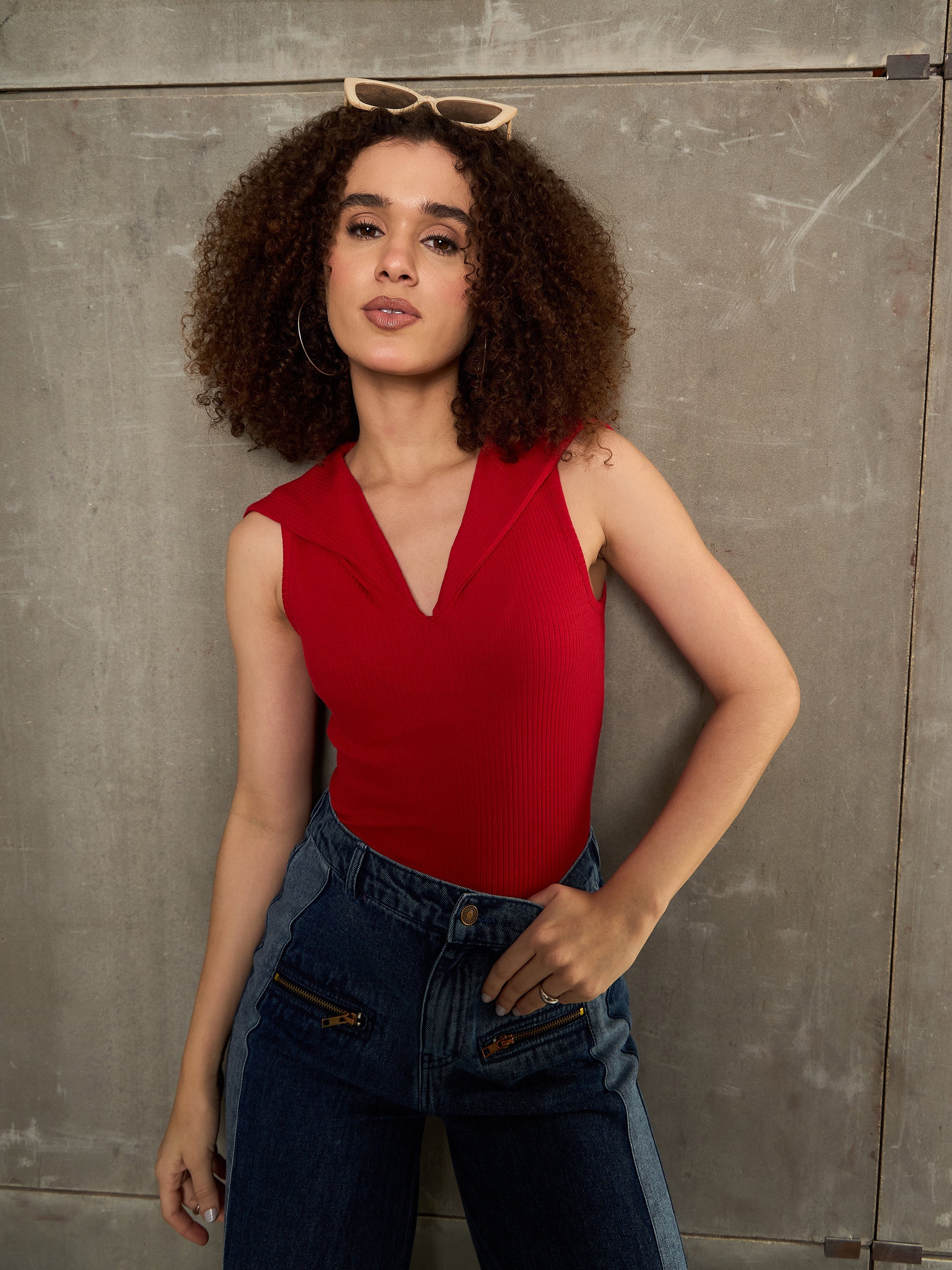 Women Red Rib V-Neck Collar Top